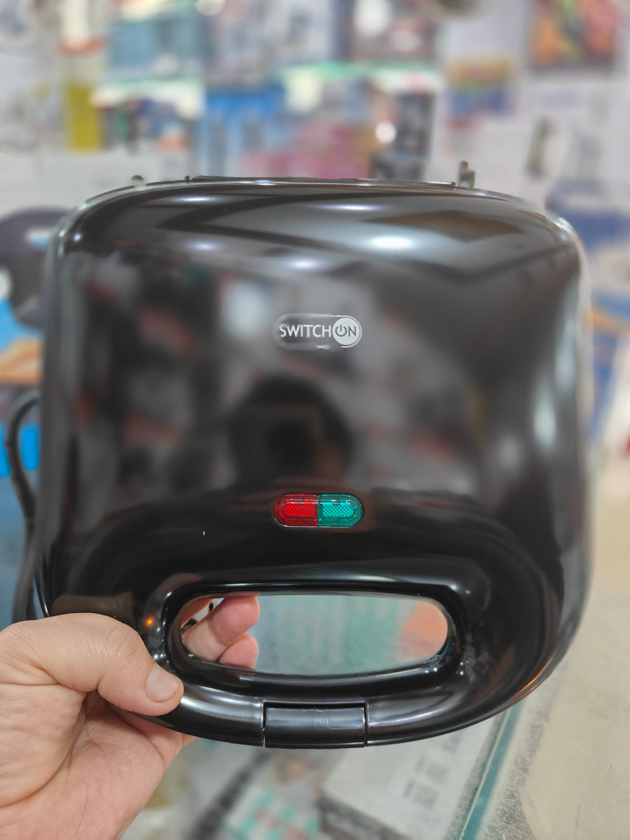SWITCH ON Sandwich Maker – Geepas